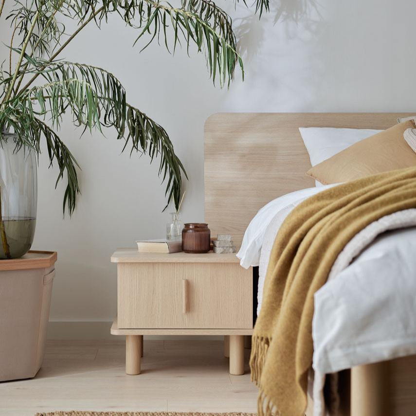 Bedside table with one drawer | OMM Home VOX